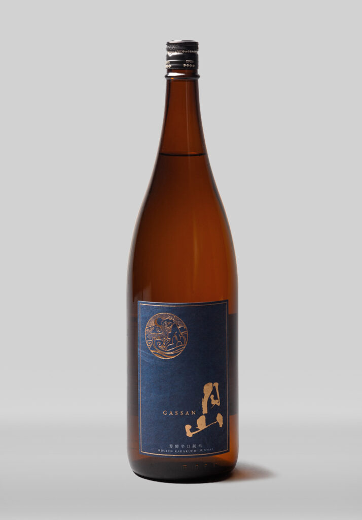 月山 芳醇辛口純米1800ml 吉田酒造 公式オンラインショップ
